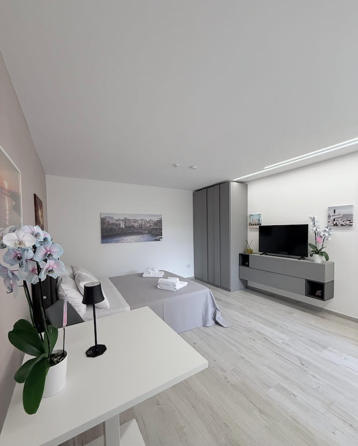 Lucesuite, Eleganza E Relax. - Bari