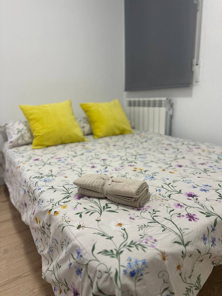 (P1) Habitación Individual - Zaragoza