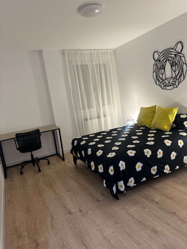 (P2) Habitación Doble - Zaragoza