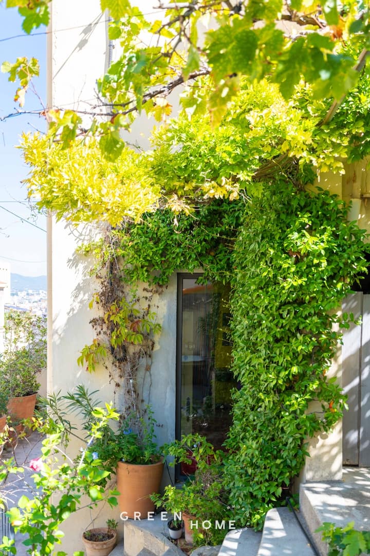 Maison De Charme Au Cœur De Vauban ! - Marseille
