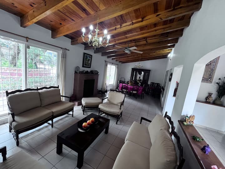 Residencia Exclusiva Con Alberca En Tequisquiapan - Tequisquiapan