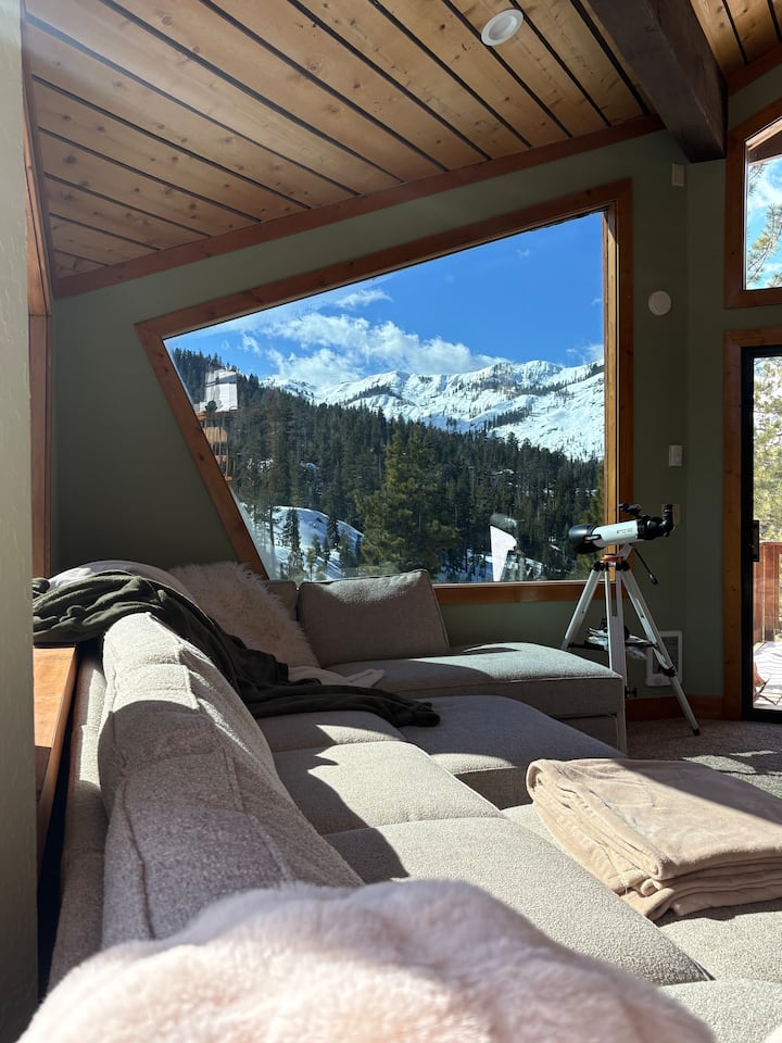 Epic Alpine Meadows Views! - Tahoe City, CA