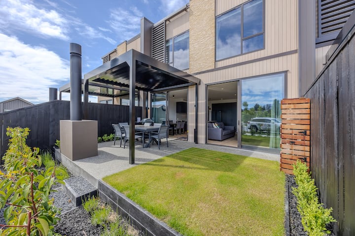 Private Stylish 3br Alpine View Retreat In Wanaka - 와나카