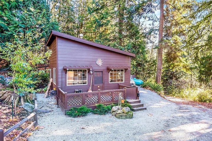 Secluded Off-grid Retreat> Cabins+hiking+waterfall - Mount Vernon, WA