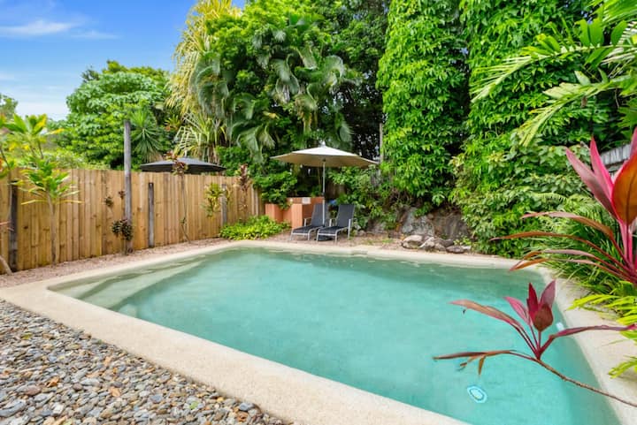 The Villas Palm Cove 2 Br Private Pool - Palm Cove