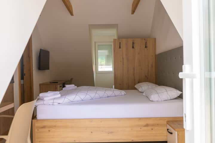 Apartments Viktor | Studio 25 (3+0) V Naravi - Kranjska Gora