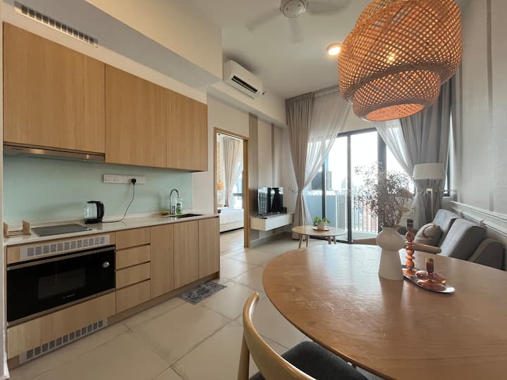 Superior 1br Balcony@colony Infinitum - Kuala Lumpur