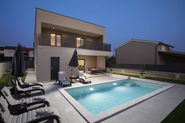 Villa Del Sol Near Fažana - Pula