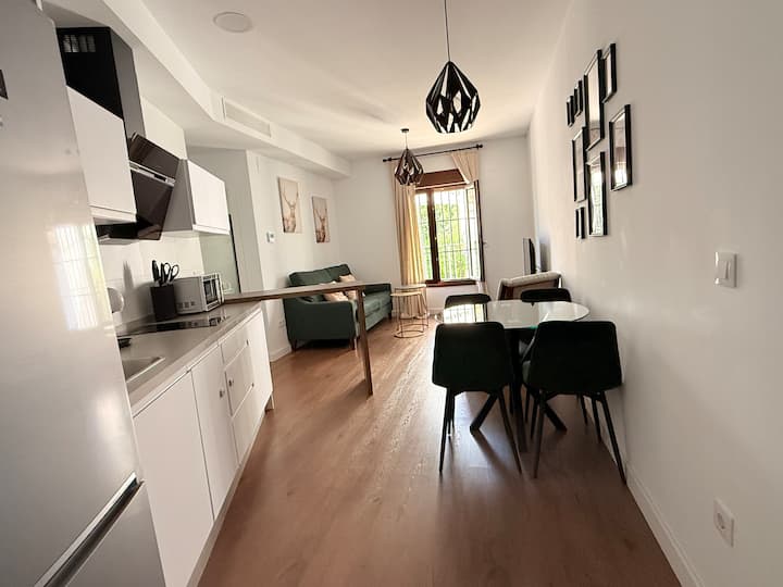 Molinos 1 Dormitorio - Constantina, España