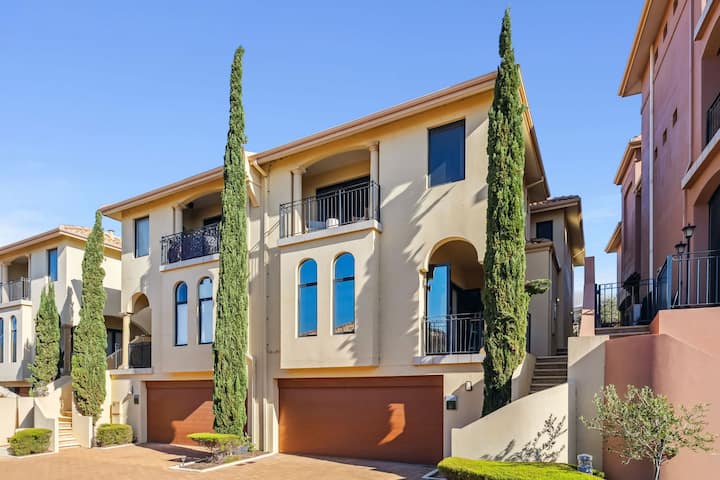 Pyramids Hideaway – Pool, Beach & Golf Course - Mandurah