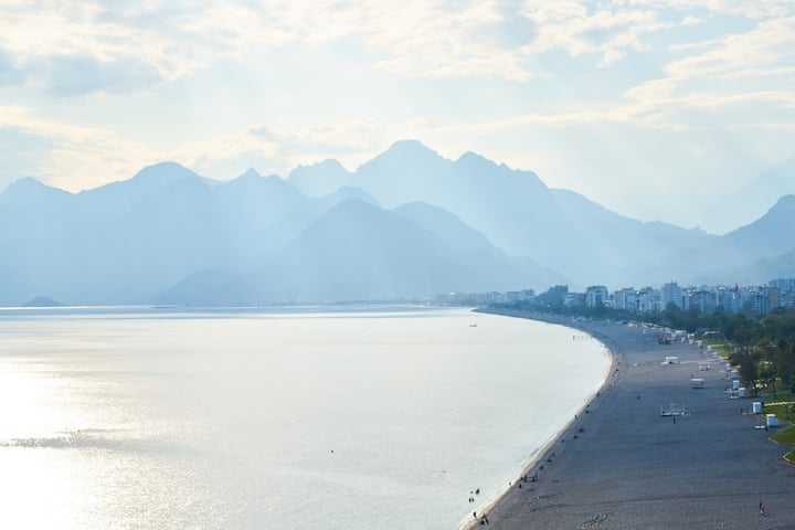 Stunning Place In The Heart Of Mediterranean - Konyaaltı