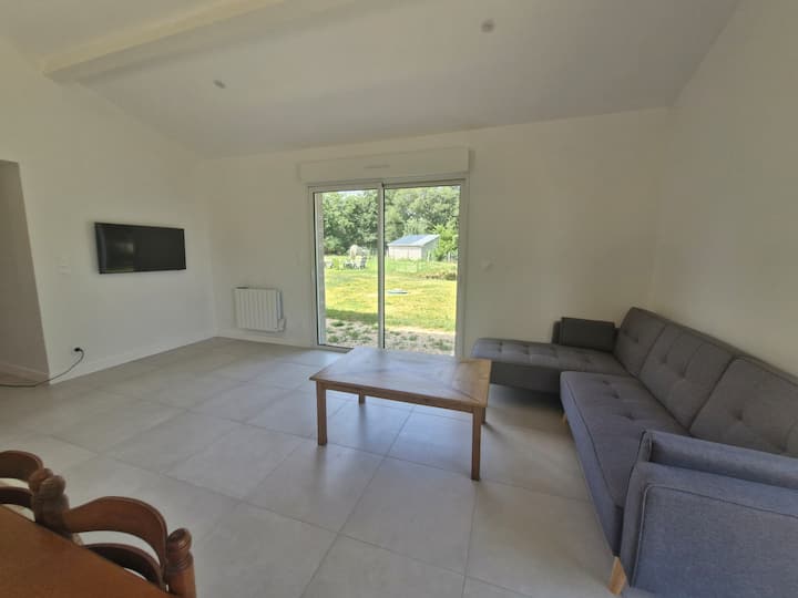 Gîte Familia 6/8 Places - Jonzac