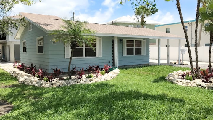 325 Canal Rd - Siesta Key House - Siesta Key, FL