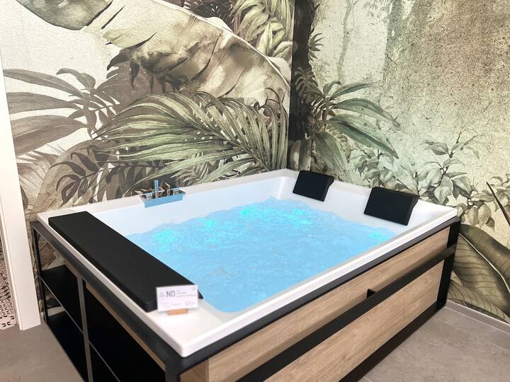 Heliconia, Idro E Relax Per Due. - Bari
