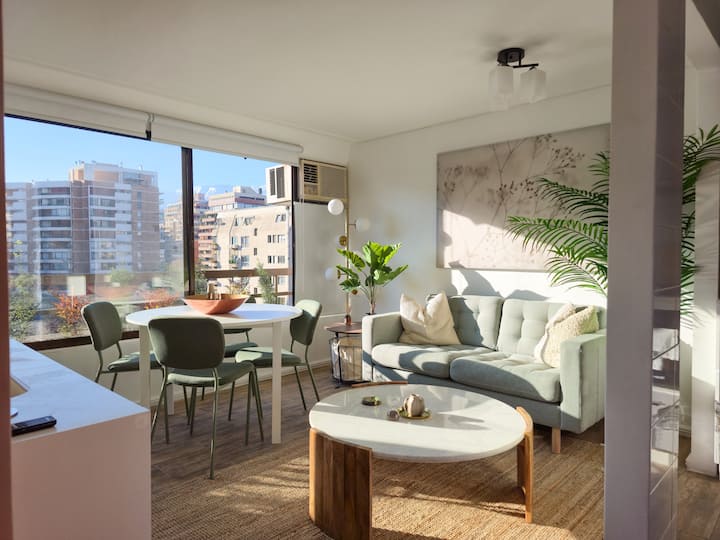 Duplex En Barrio El Golf | Costanera Center | Mut - Las Condes
