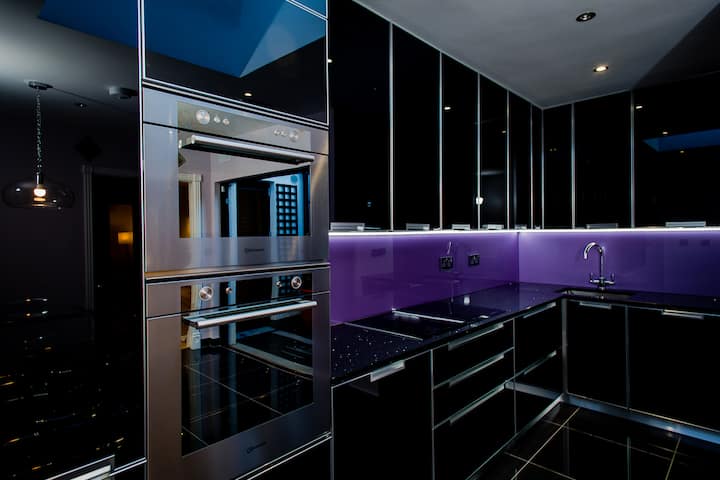 Docklands Luxurious Townhouse - Dublin