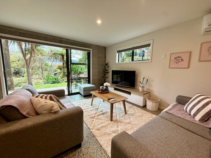Modern Oasis - Rotorua