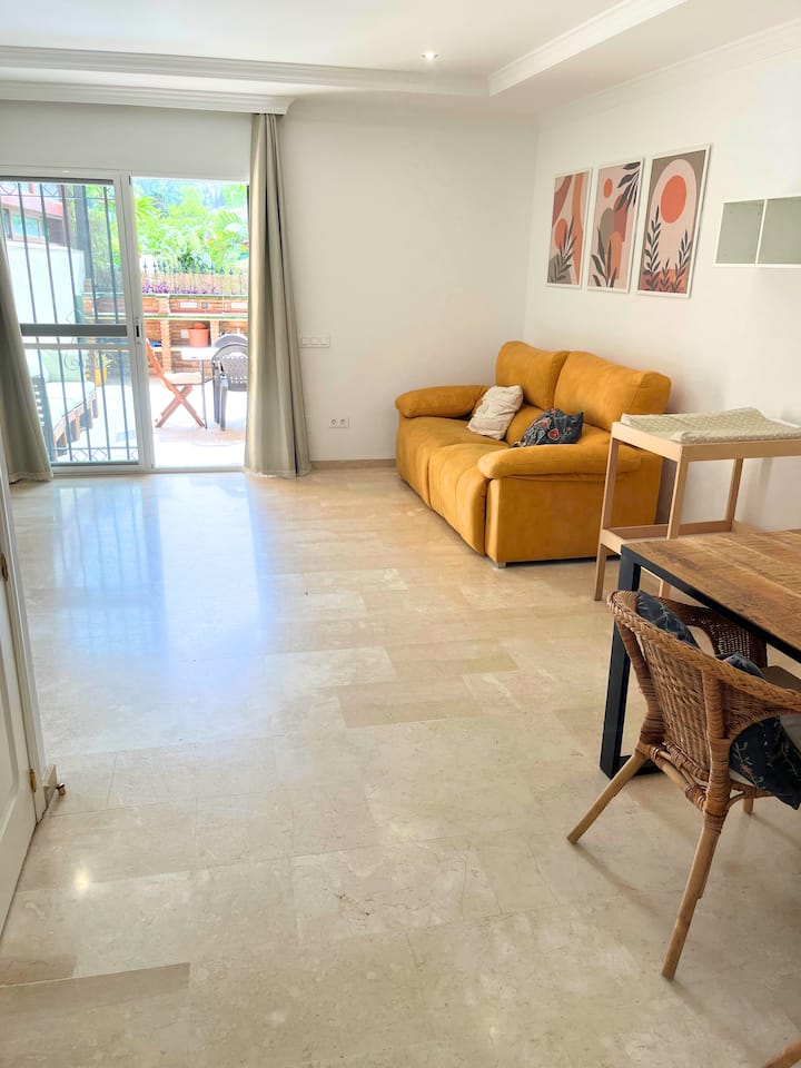 Palmeras House, Beach 10min Walk - Benalmádena