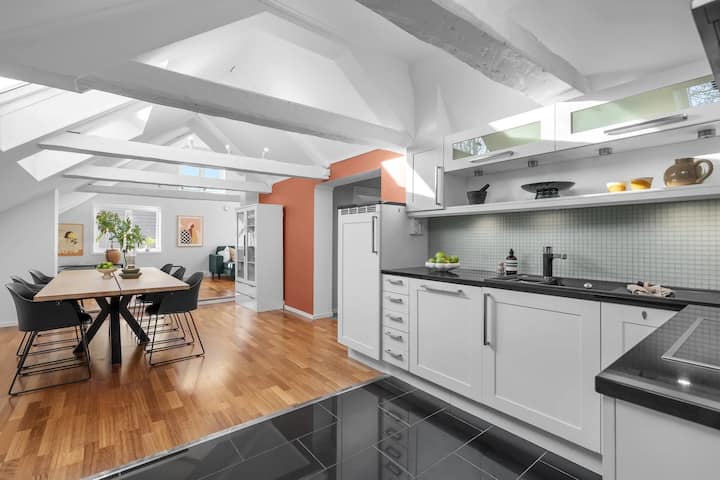 Historic Penthouse By Arctic Homes - Tromsø