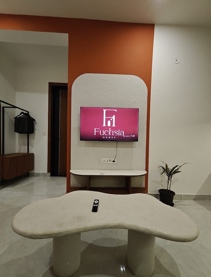 Sunset N Sage 1bhk With Pvt Balcony & Kitchen - Manesar