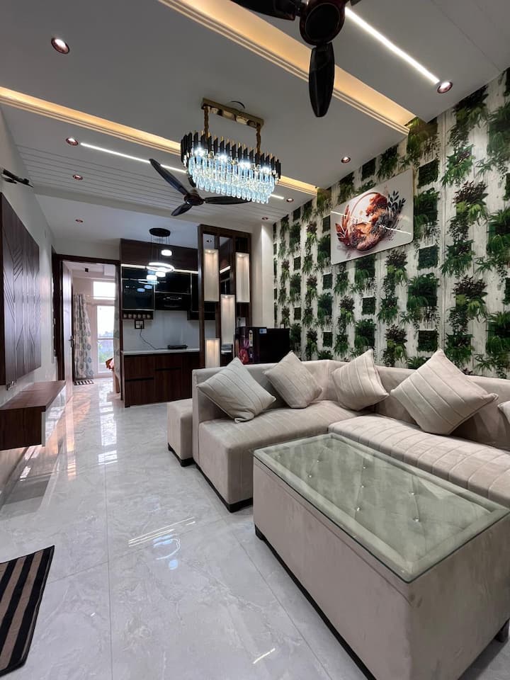 Garvik Stay- Cozy 2bhk - Bahadurgarh