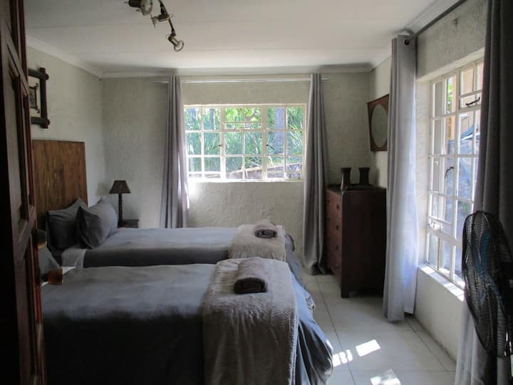 Zane's Shack - Dwaleni