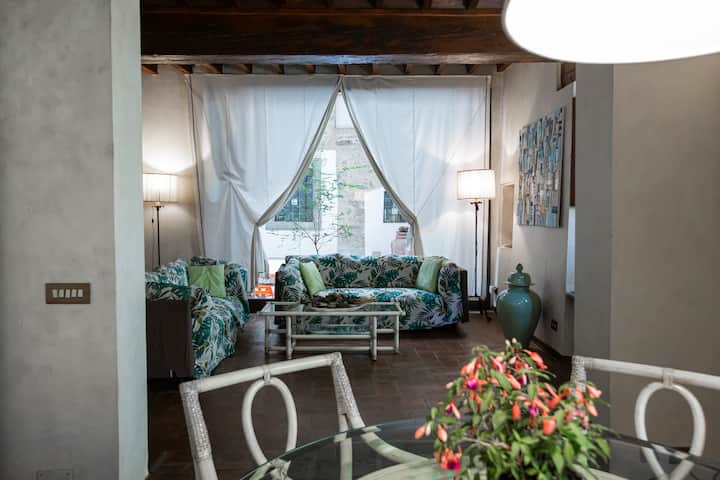 Torre Dei Sapiti Apartment With Private Courtyard - Florenz