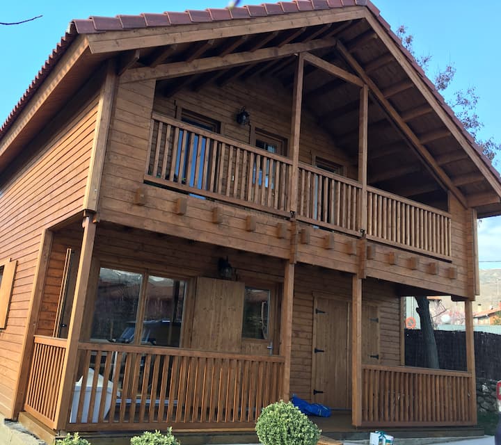 Chalet De Madera 'La Huerta' - Rascafría