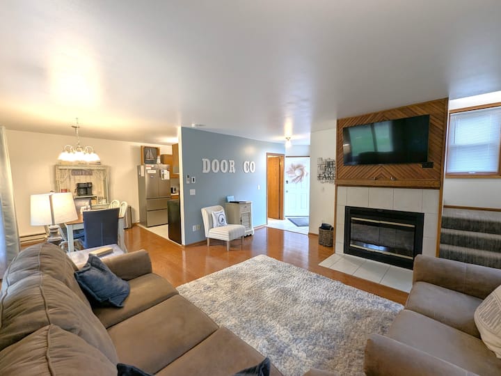 Cozy Q Condo - Baileys Harbor, WI
