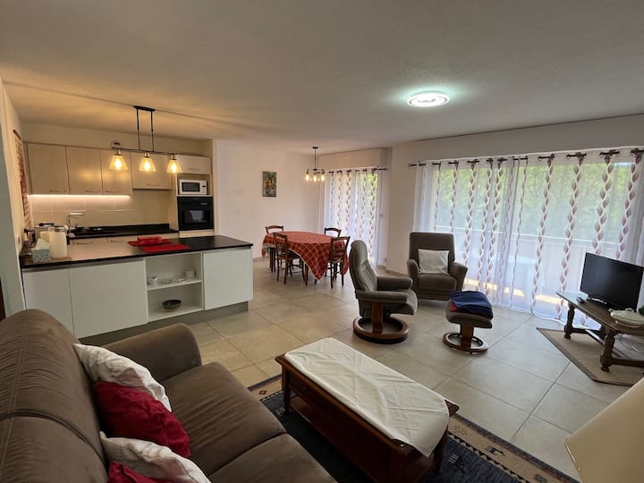 Appartement Avec Parking à 10 Min à Pied Du Centre - Gap