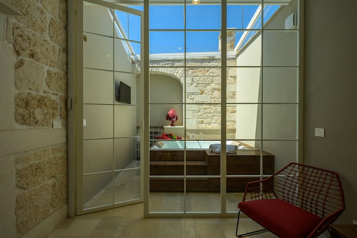 Suite Di Lusso Con Jacuzzi E Vista Valle D'itria - Locorotondo