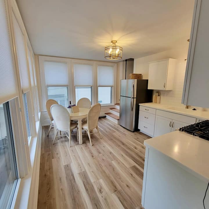 The Main Street Retreat (1 Bedroom Apartment) - Canandaigua, NY