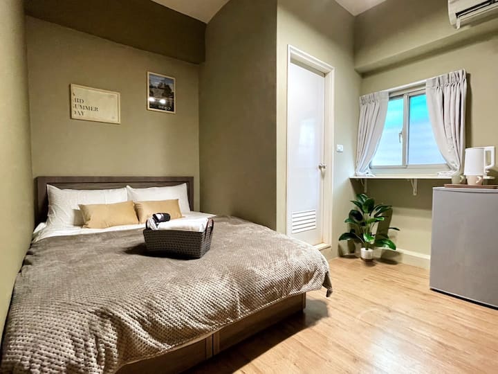 Spacious 2br Home|quiet But Central - 台北 中正區