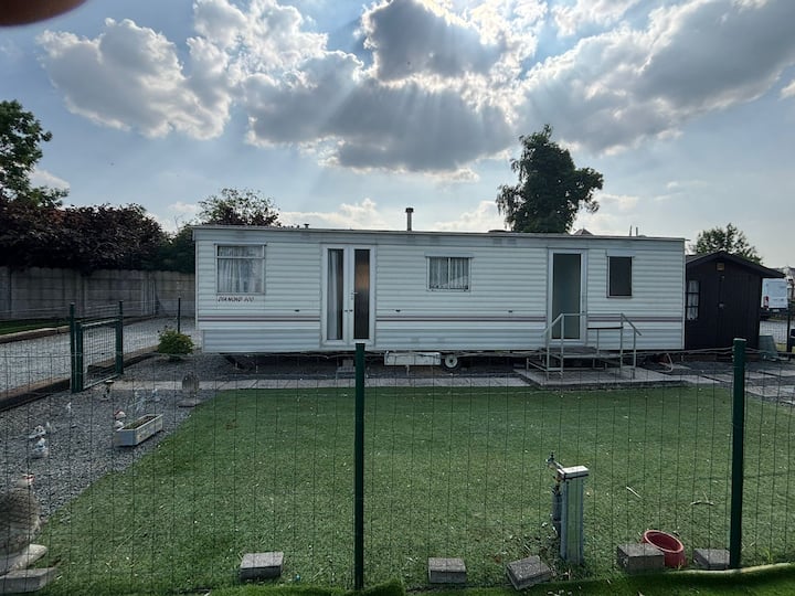 Gezellige Staancaravan Nr12 - Geraardsbergen