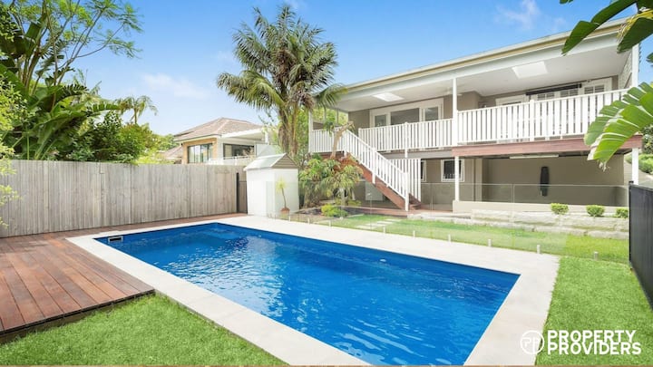 Sunny 3 Bedroom Home In Heart Of Seaforth! - Manly