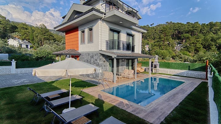 Fethiye Göcek Te ÖZel Havuzlu Müstakil Villa - Göcek
