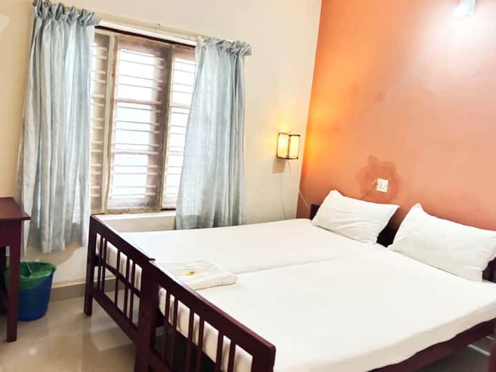 Resort In Varkala Beach - Varkala