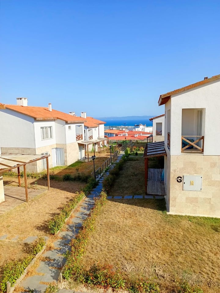 Deniz Manzaralı Dubleks Villa -