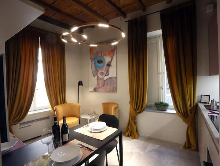 Casa Mandelli @ Downtown Alba - Alba, CN