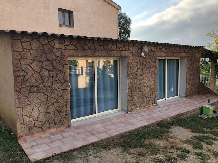Appartement De 2 à 8 Personnes - Olmeto