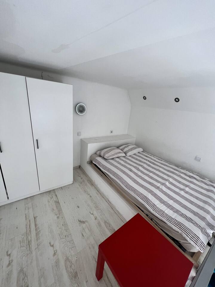 Centrally Located Spacious Loft - 부다페스트