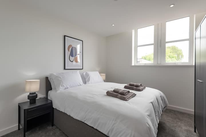 Thornhill House By Guestz - Wakefield