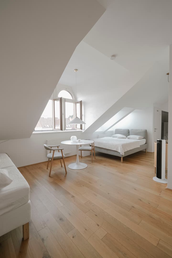 Helle Wohnung In Guter Wohngegend - Graz