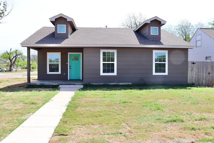 University Home In Abilene - Abilene, TX