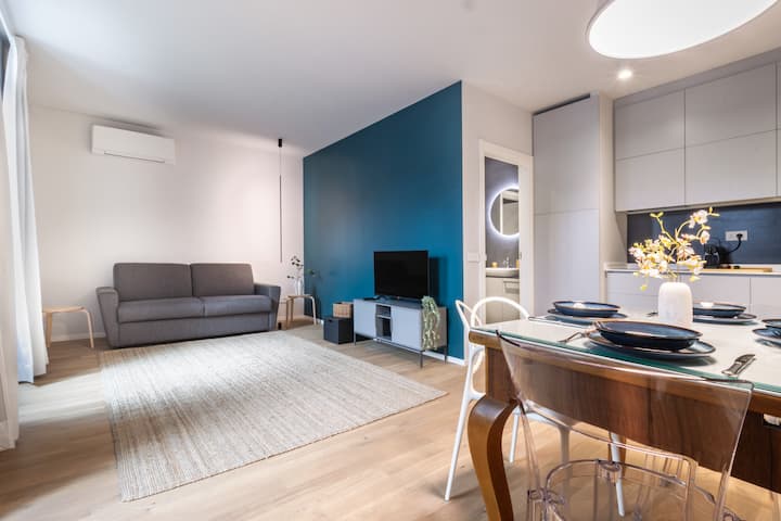 [Historical City Wall] Central  A/c Apartment - Como