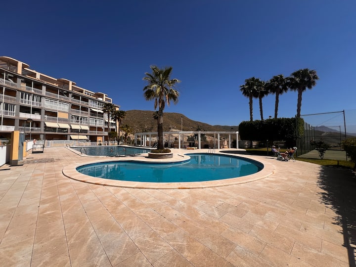 Piso Con Piscina Muy Bonita, Pista De Tenis Y Gym - El Campello