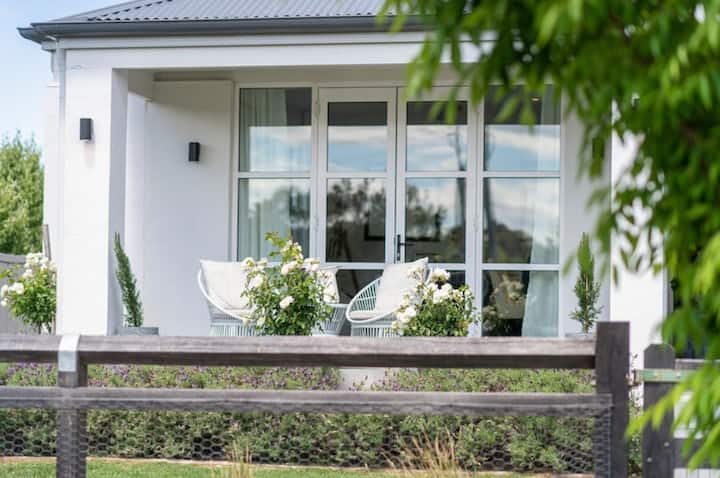 Fairfax Pavilion - Alpine