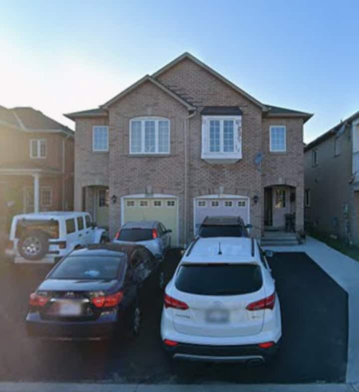 House In Heartland Mississauga - Mississauga