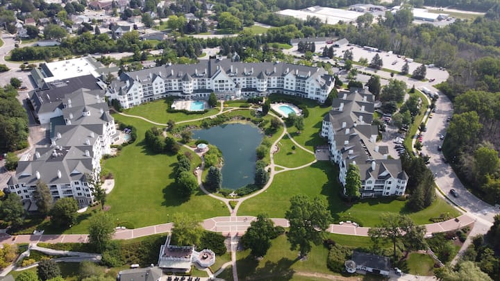 The Osthoff Resort & Spa 2 Bedroom Lakeview - Elkhart Lake, WI