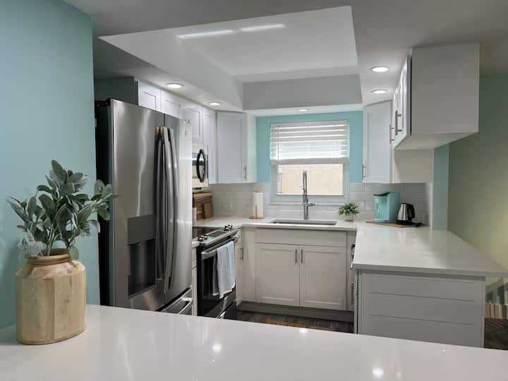 Charming Condo In Naples, Fl - Naples, FL